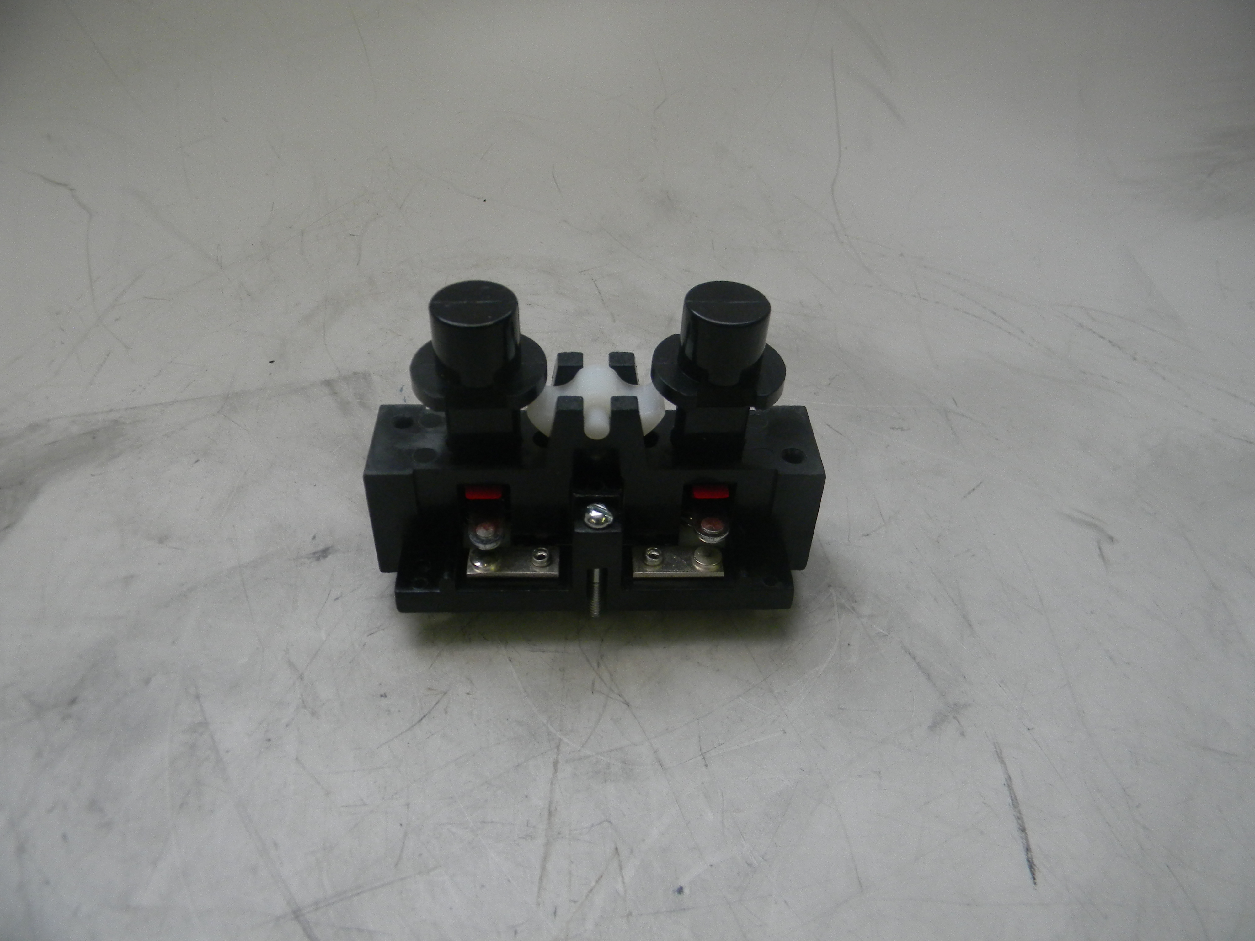 HubbellDirect.com: Products: Parts